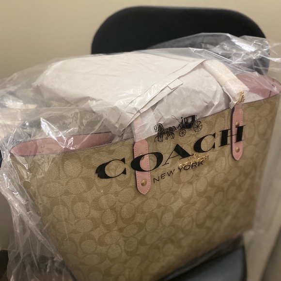 Coach | Bags | Coach Logo Tote Bag | Poshmark